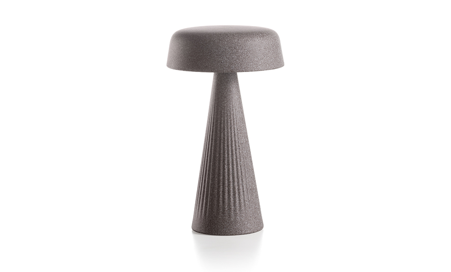 Fade Table Lamp – Plust